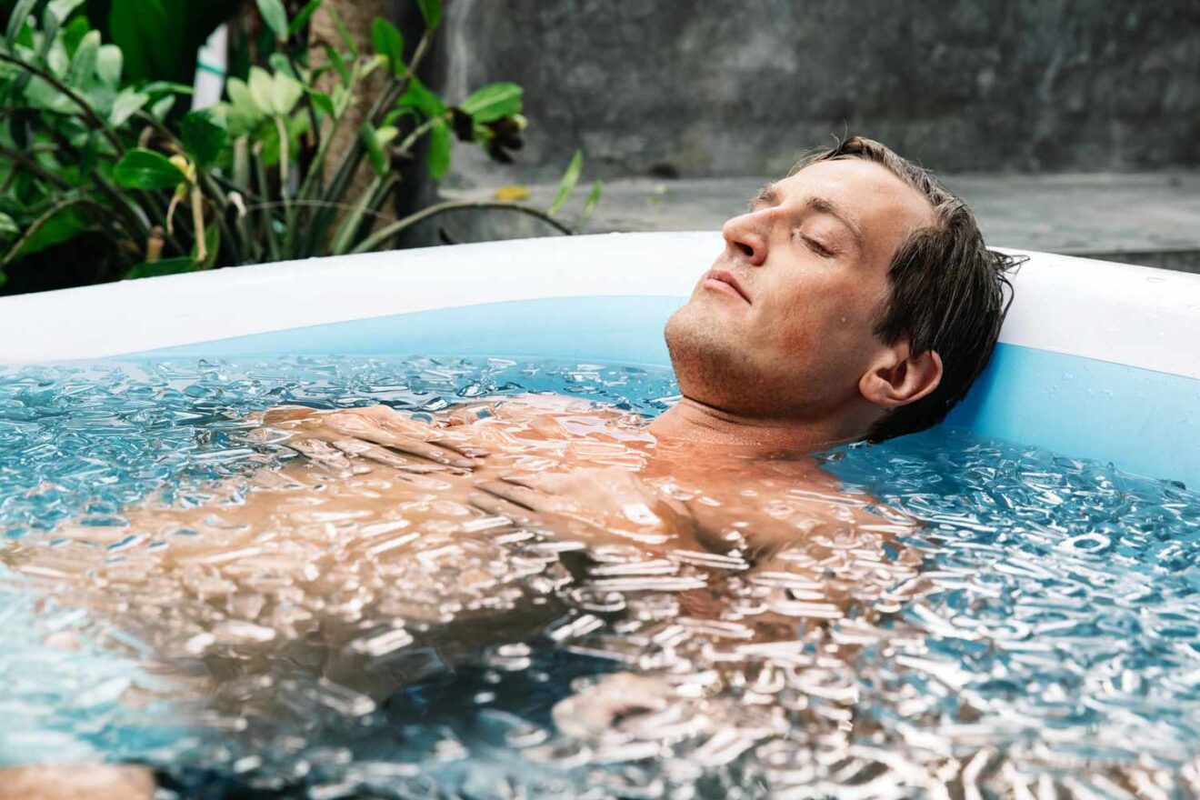 COLD BATH- BOLD WAYS ,Bathing with cold water in winter has many ...